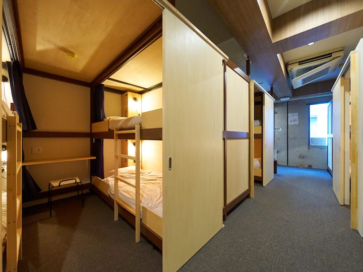 【1フロア貸切】遠征、合宿、大人数向け／中華街徒歩3分／｜68㎡／最大12名／3階｜二段ベッド6台 - Yokohama