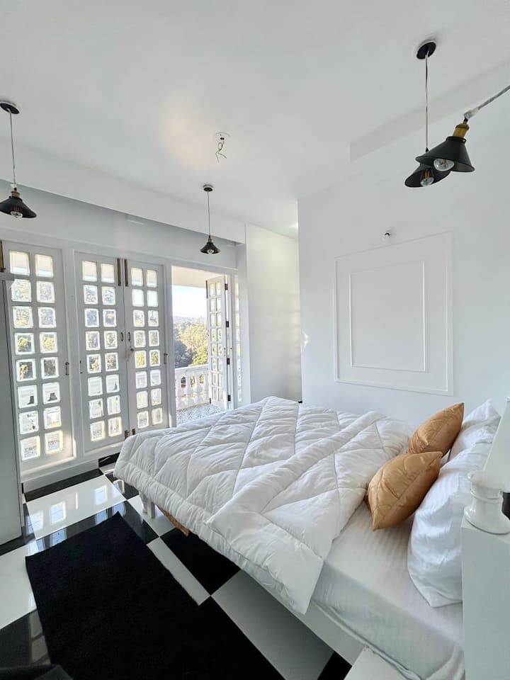 Haneefs At Lovedale - An Elevated Stay - Coonoor