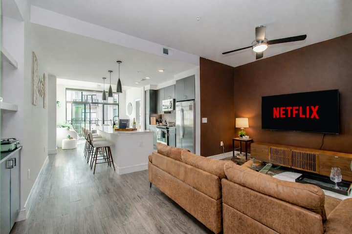 2 Min Drive To Nrg & Rodeo/free Parking/2 King Bdr - United States