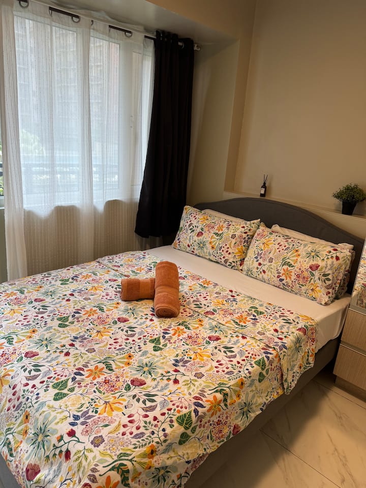 Monarch Parksuites Near Moa Ikea Arena - Pasay