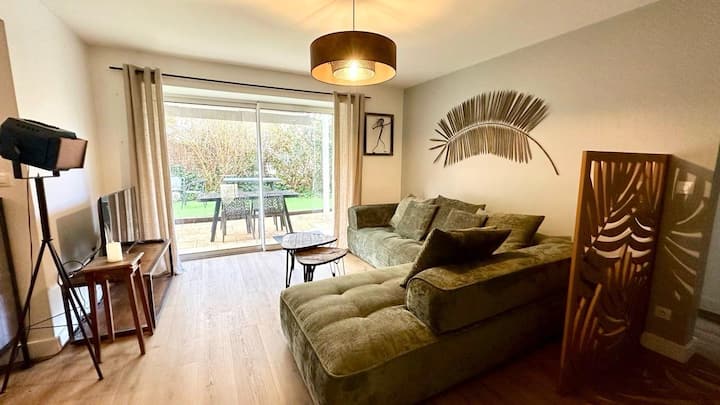 Genin - 2 Chambres - Lyon 5 Centre & Parking - Dardilly