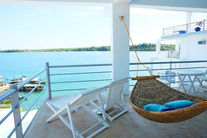 Sundowners - Marina Poolside 3 - Bolinao