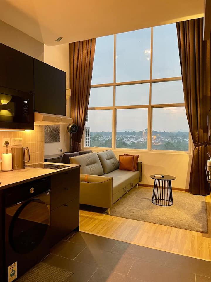 Cozy 1br Apartment - Entire Unit For 2 To 3 Pax - Bemban