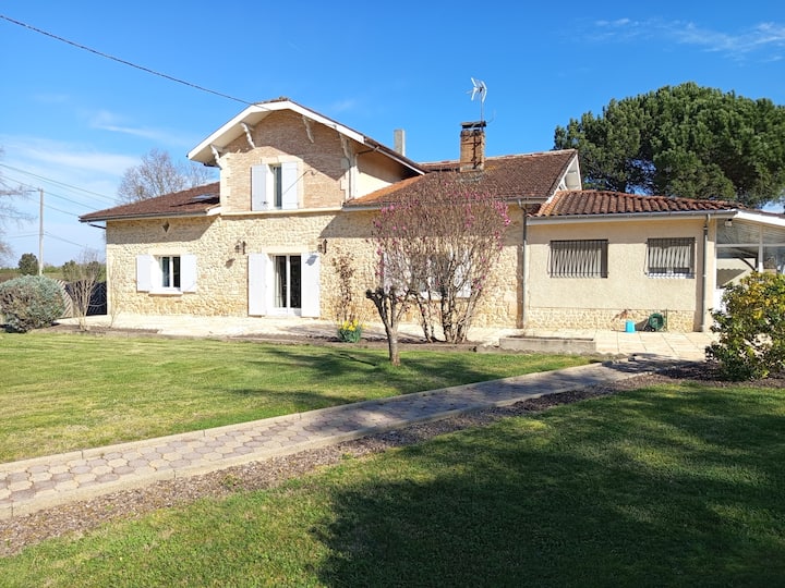 Maison 11 Pers, Terrasse, Barbecue, Bazas - Bazas