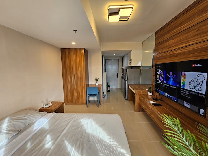 Alexandrite Studio At J Tower | Walk To Sm J Mall - Mandaue City