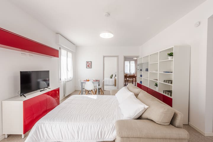 Appartement 5 Pers. Avec Parking Sur Place - Módena