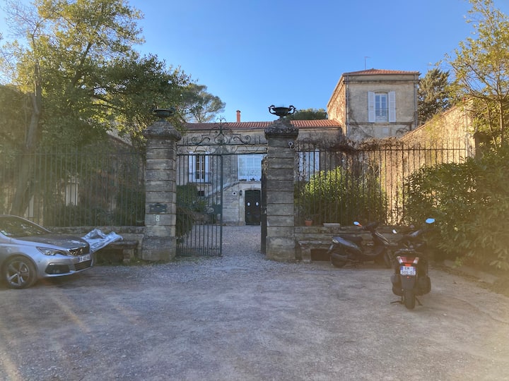 Maison Individuelle Dans Ancienne Propriété - Montpellier
