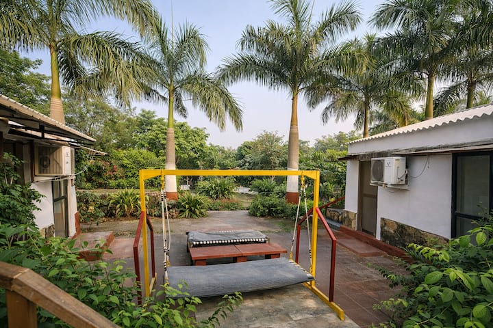 Luxury Eco Resort Near Gir Lion Safari - Sasan Gir