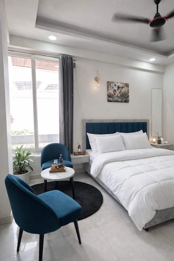 Urban Opulence | Prime Jaipur | Near Airport & Wtp - Jaipur