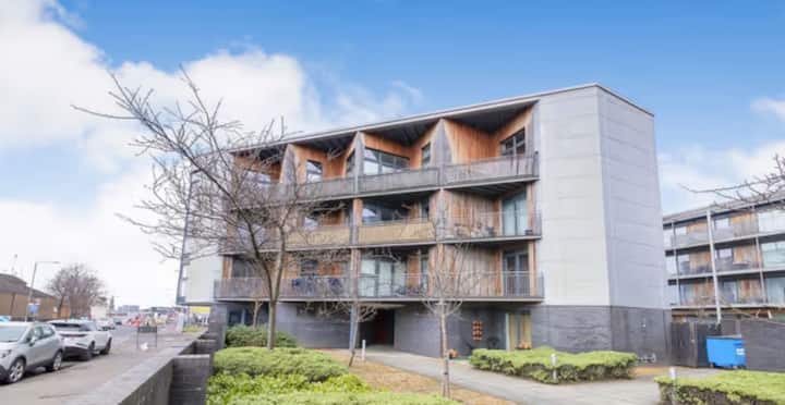 Bright & Modern Space With Balcony And City Views - Glasgow