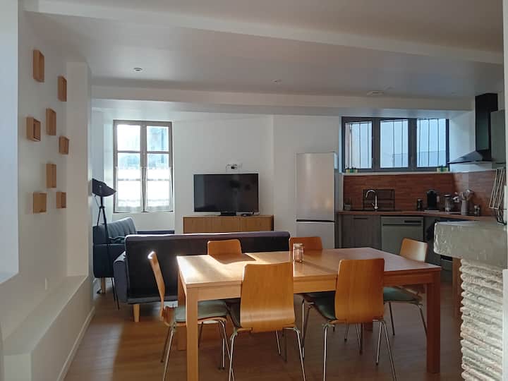 Maison De Ville Au Coeur De La Cité Médiévale Laon - Laon