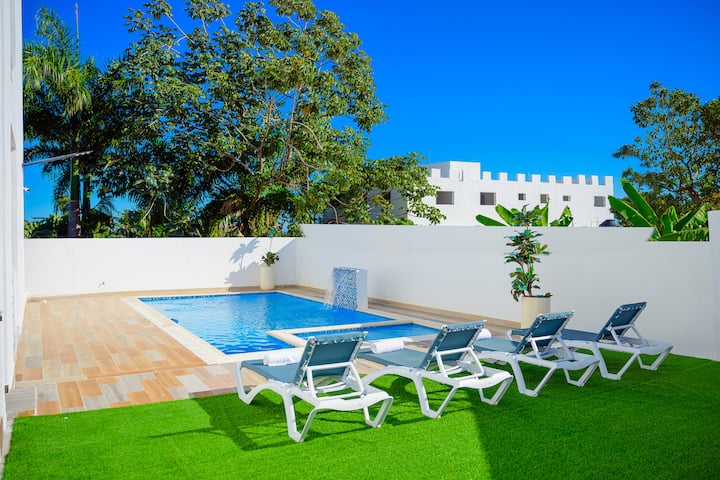 Condo 11-a Modern Executive Suite W/pool Access - Puerto Plata