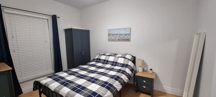 Warm & Welcoming Double Room In Armagh - Armagh