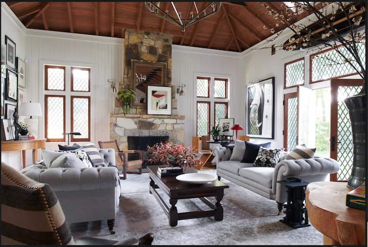 Wayside, Southampton, New York - The Hamptons, NY