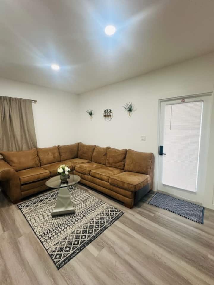 Spacious Stay|near Brickell/ Downtown|free Parking - Miami, FL