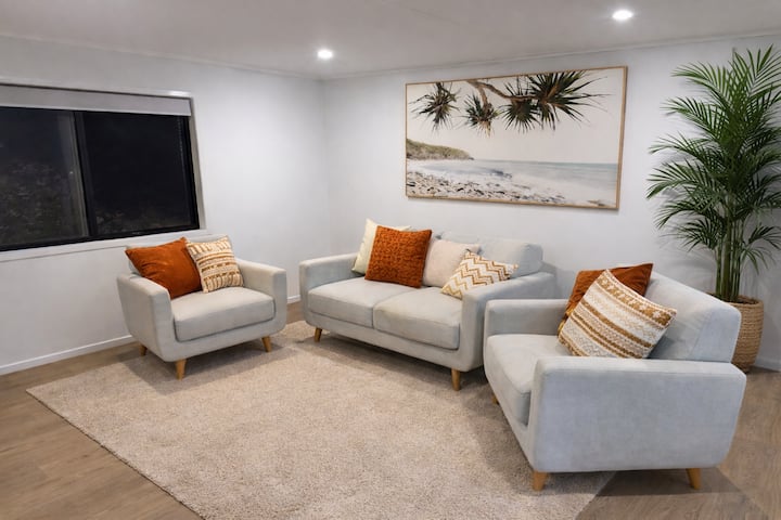 Family-friendly Sunshine Coast Escape - Maroochydore