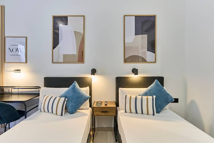 Sant Adrià Urban Suites By Gaiarooms - Twin - Badalona