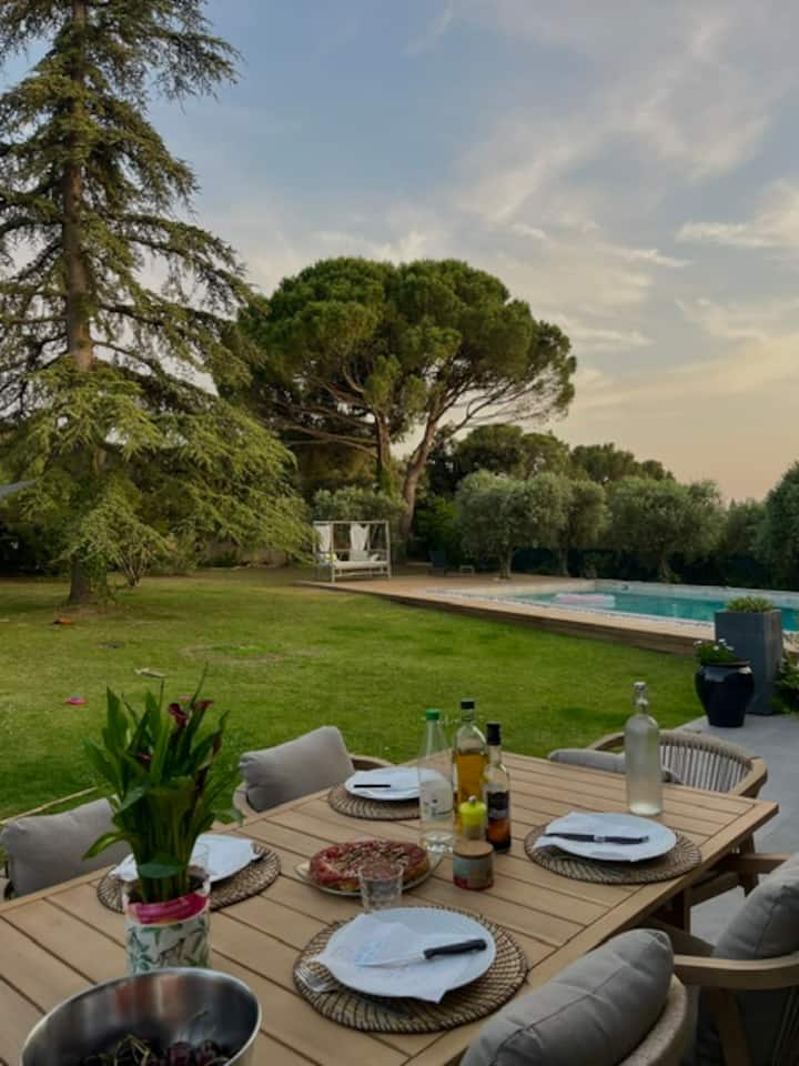 Maison Au Pied De La Colline - Cavaillon