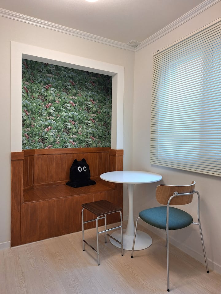 [신규] 여울소소/영도 흰여울길/3층 독채/ 무료 주차 - Busan