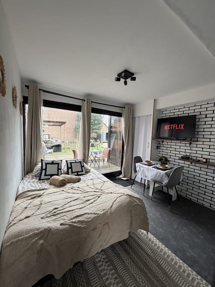 Le Mauroy - 800m Stade -Terrasse- Parking + Wifi - Lesquin