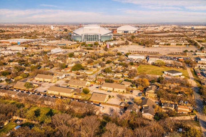 Fifa 2026 Walk To At&t Stadium | Modern 2br - Arlington, TX