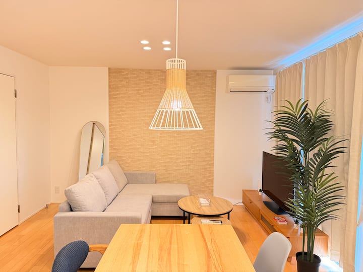 岡山駅15分｜80㎡｜一組限定 ｜最大10名｜駐車場2｜寝室3｜トイレ1｜近隣に飲食店｜ファミリー｜ - Okayama