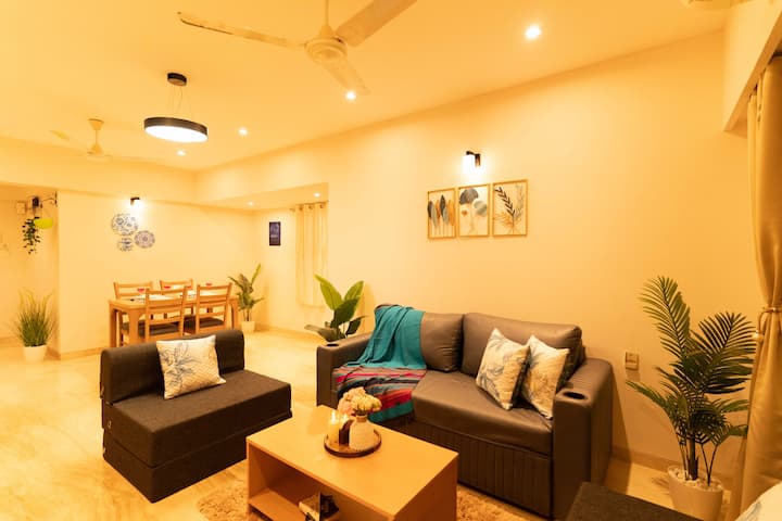 Elegant, Premium 2bhk With Balcony | Near Bkc - Mumbai