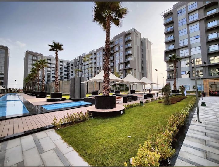 Resort Style Studio Lawnz By Danube - Dubai