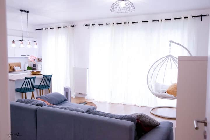 Bright & Cozy Apartment In Central Brussels - Anderlecht