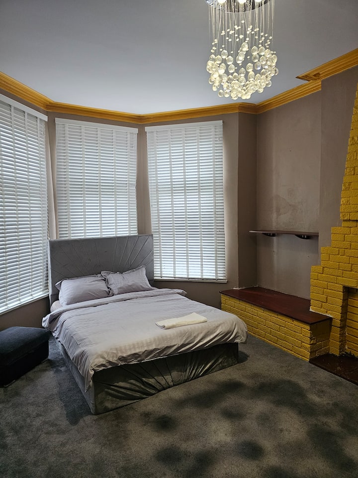 M4 Victoria Hub - Newport