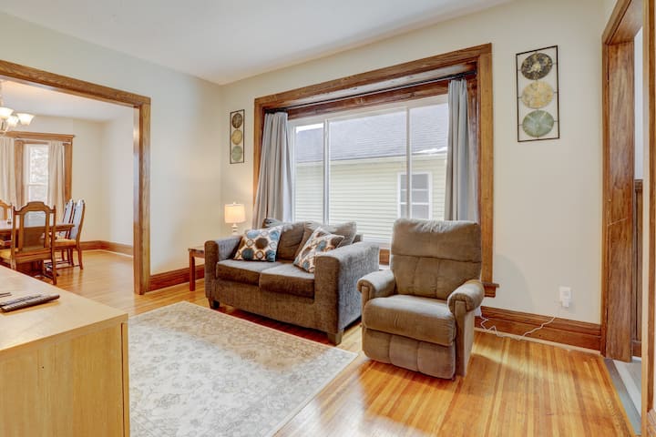 City Center 3 Bedroom With Timeless Character - Rochester, NY
