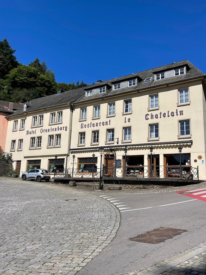 The Artist Flat, Oranienburg Garden Residence - Vianden