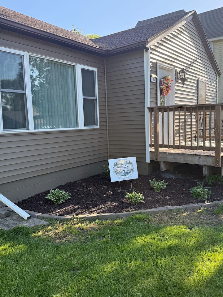 Little Loon Cottage

Sweet Little Two-bedroom Home - Alexandria, MN