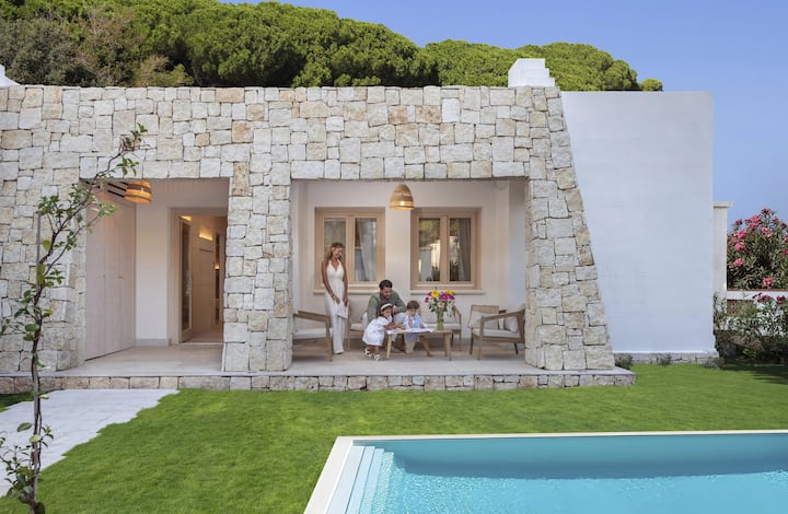 La Tua Villa Sul Mare Con Piscina Privata - Vieste