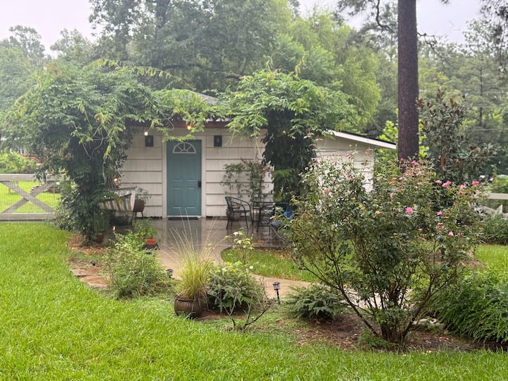 The Cottage - Livingston, TX