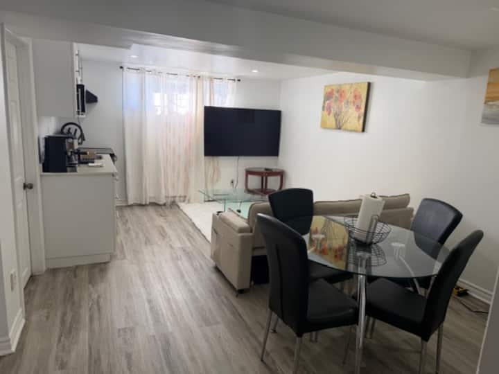 Luxury Kendra Appartment - Oka National Park