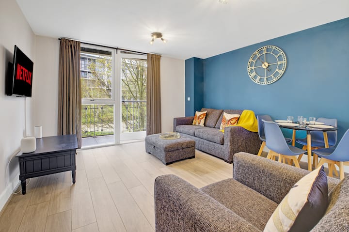 *Weekend Getaway* | Modern 2br | Wifi | Central - Birmingham