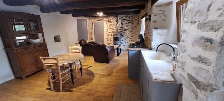 La Maison Bleue Au Bord Du Tarn - Florac