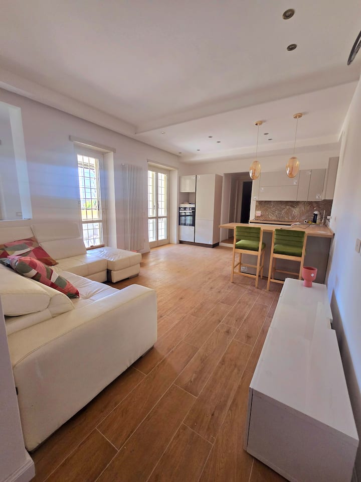 Casa Romolo-ampio Terrazzo Privato, Design Moderno - Rome