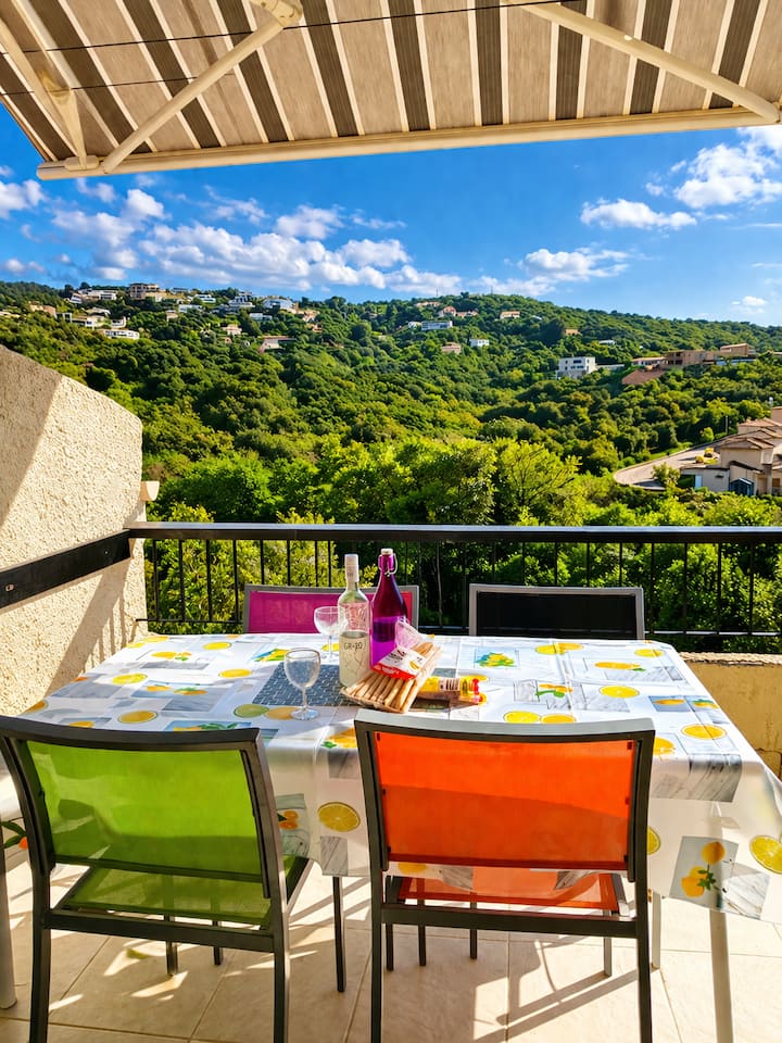 ​Duplex Climatisé à Porticcio - Avec Piscine. - Ajaccio