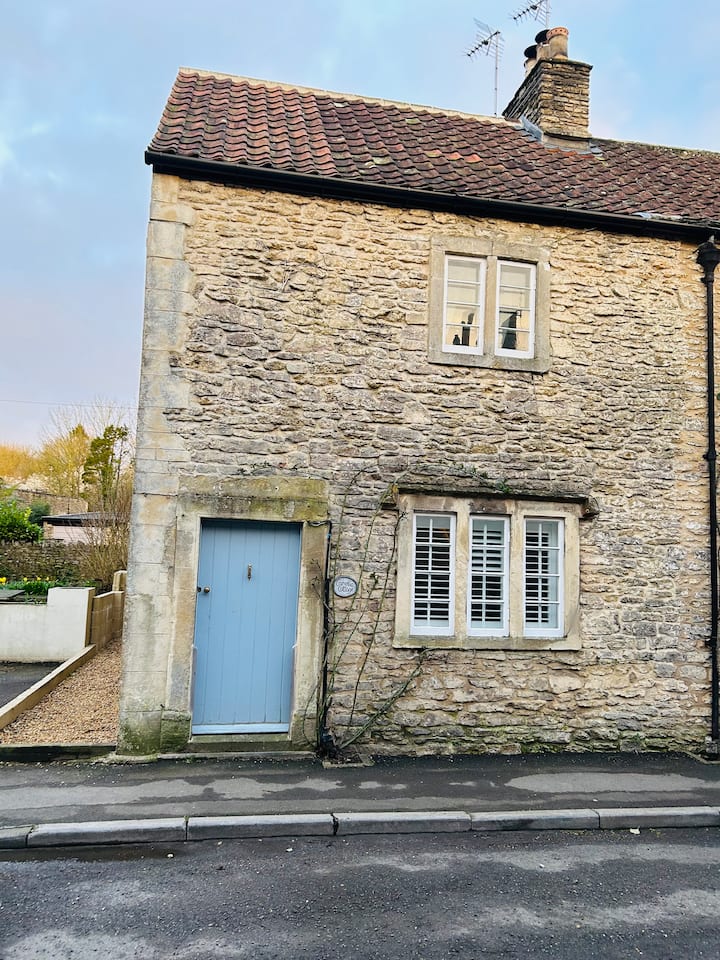 Camellia Cottage - Frome