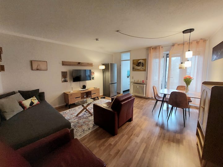 Central, Newly Furnished, Stylish Apartment! - Munich