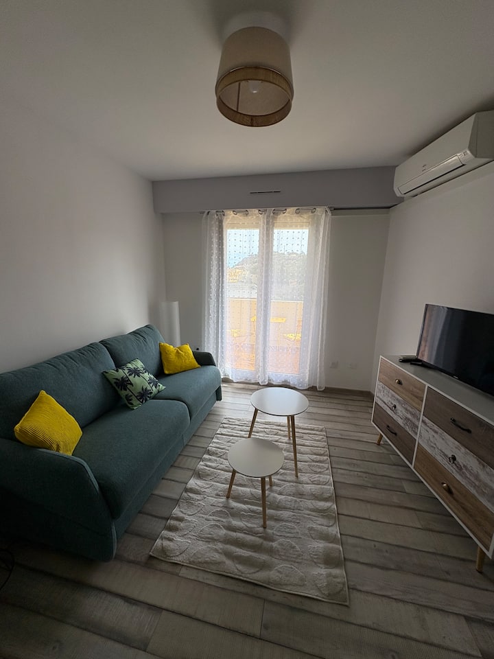 Studio Cosy Plein Centre - Avec Balcon - La Croix-Valmer