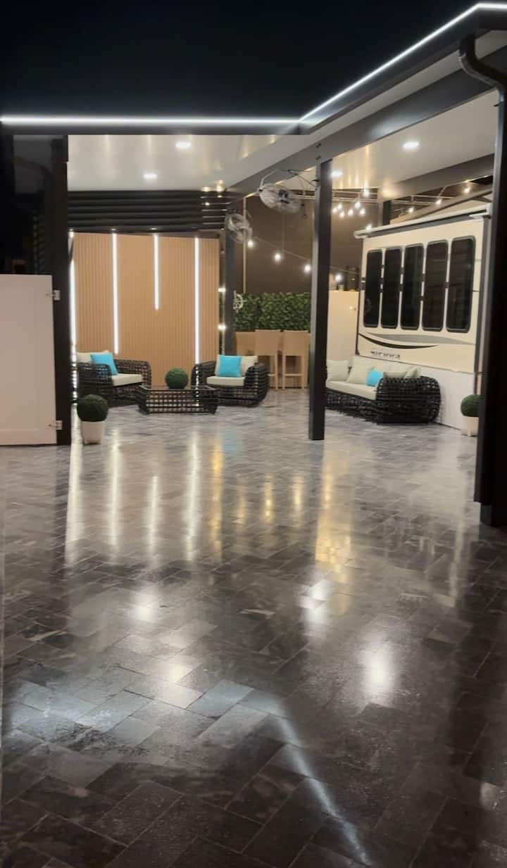 Calusa Luxury - Florida Keys, FL