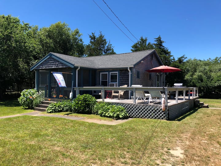 A Little Slice Of Heaven Just Steps To The Beach - Dartmouth, MA