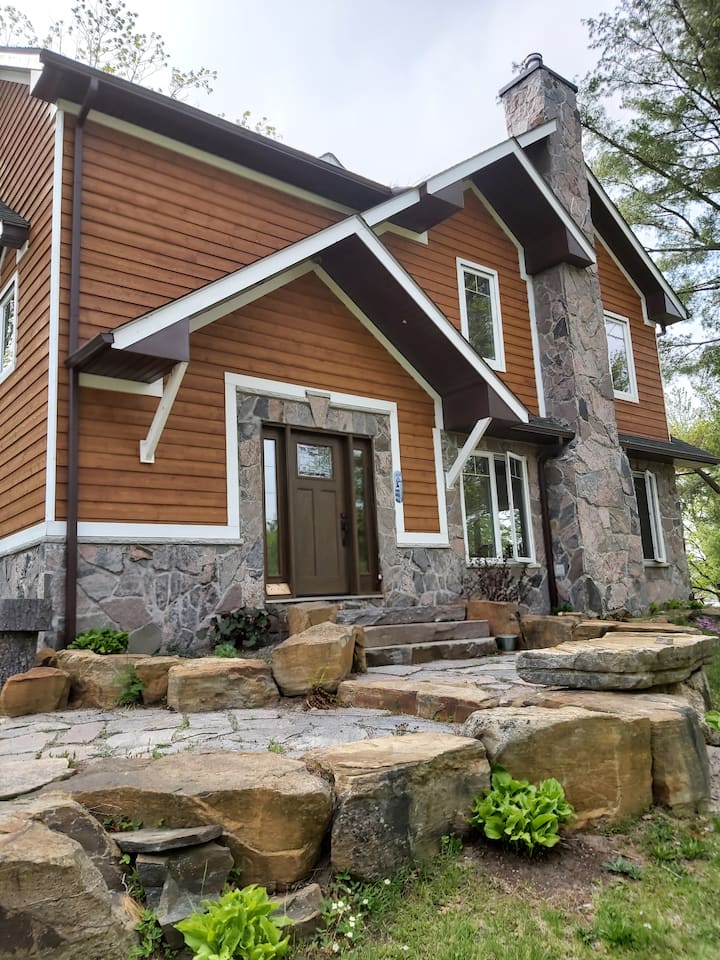 Real Paradise! 1000' Frontage. 2 Hrs From Toronto. - Gravenhurst