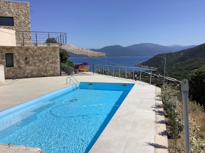 Studio Pour 2 Personnes
Grande Terrasse Privative. - Tizzano