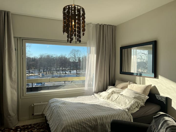 Fresh Studio Apartment Overlooking Marketplace - Salo