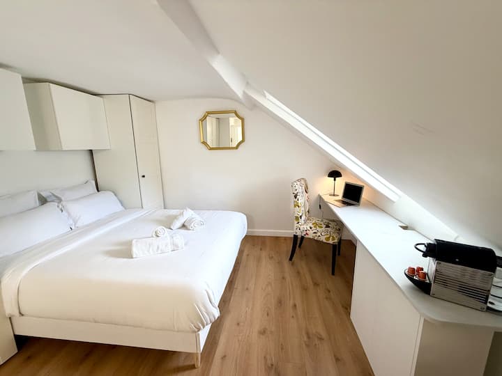 Studio Cozy D’architecte Rénové - Coeur Versailles - Versailles