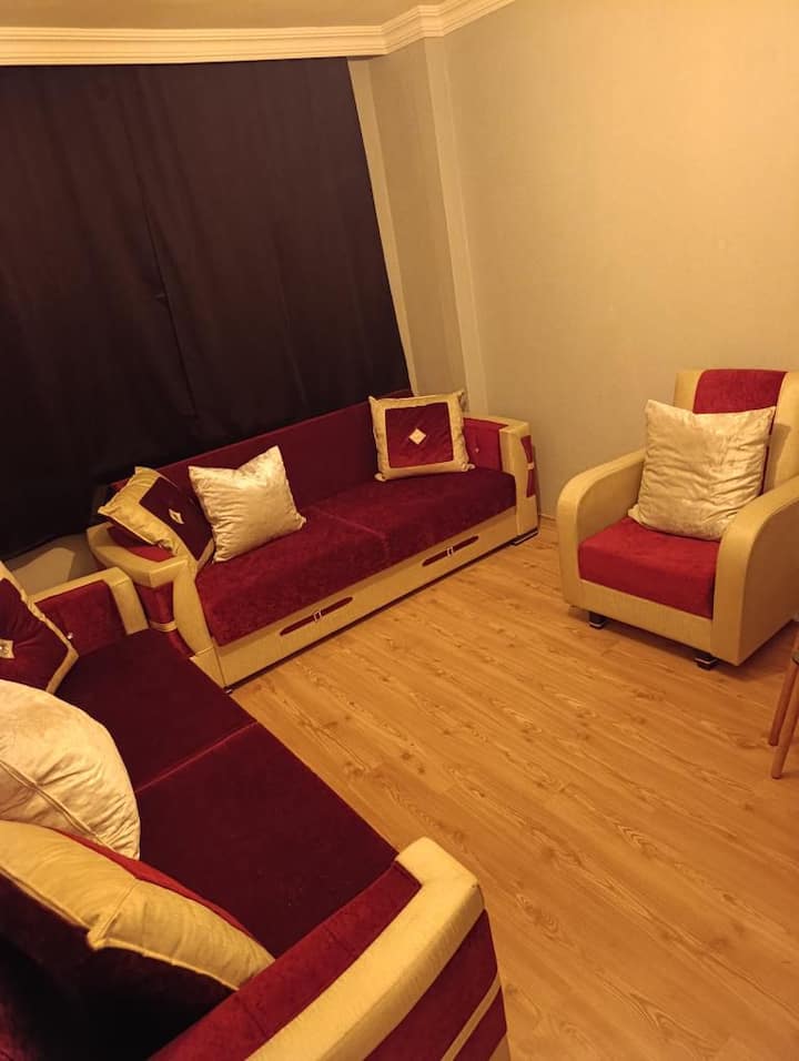 Temiz Düzenli Deniz Manzaralı Merkezi Yerde Ulaşım - Gebze